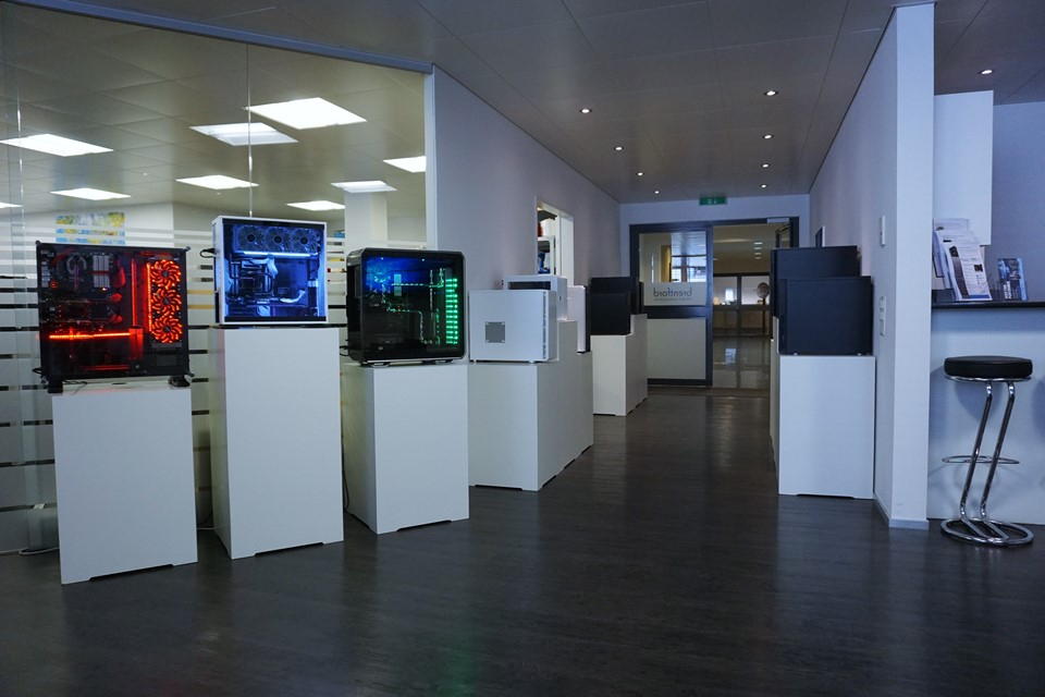 Showroom / PC Shop